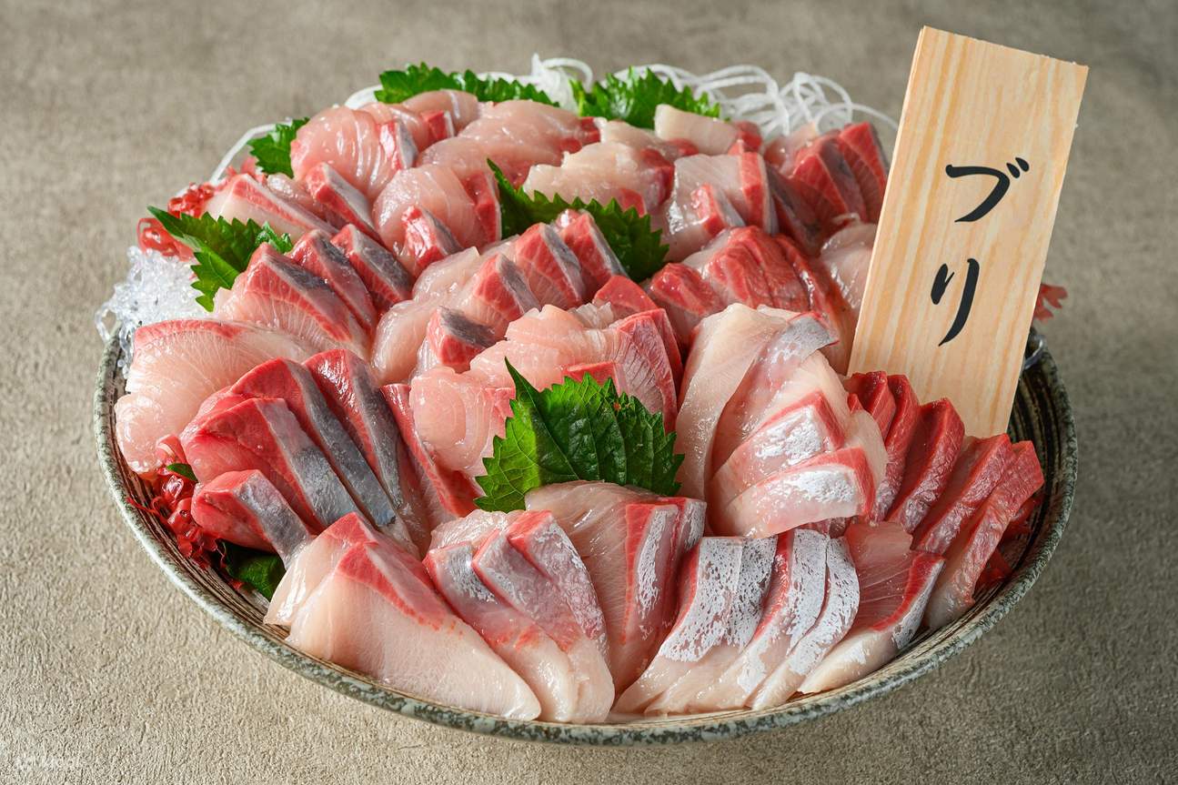 1 Hour Join In Seafood Buffet Restaurant Iroha with Meal & Tuna ...