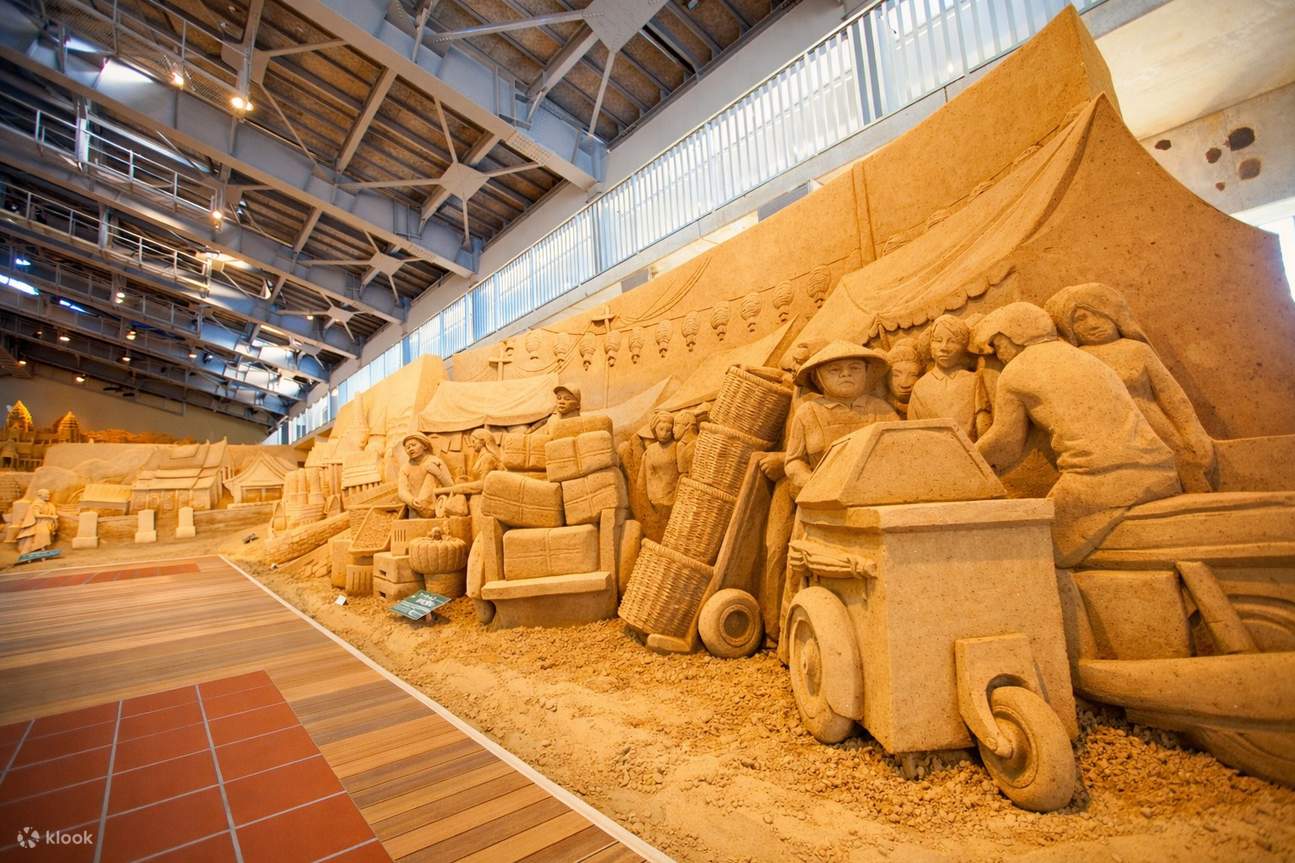 Tottori Sand Dunes & Sand Museum & All-You-Can-Eat Pear Picking ...