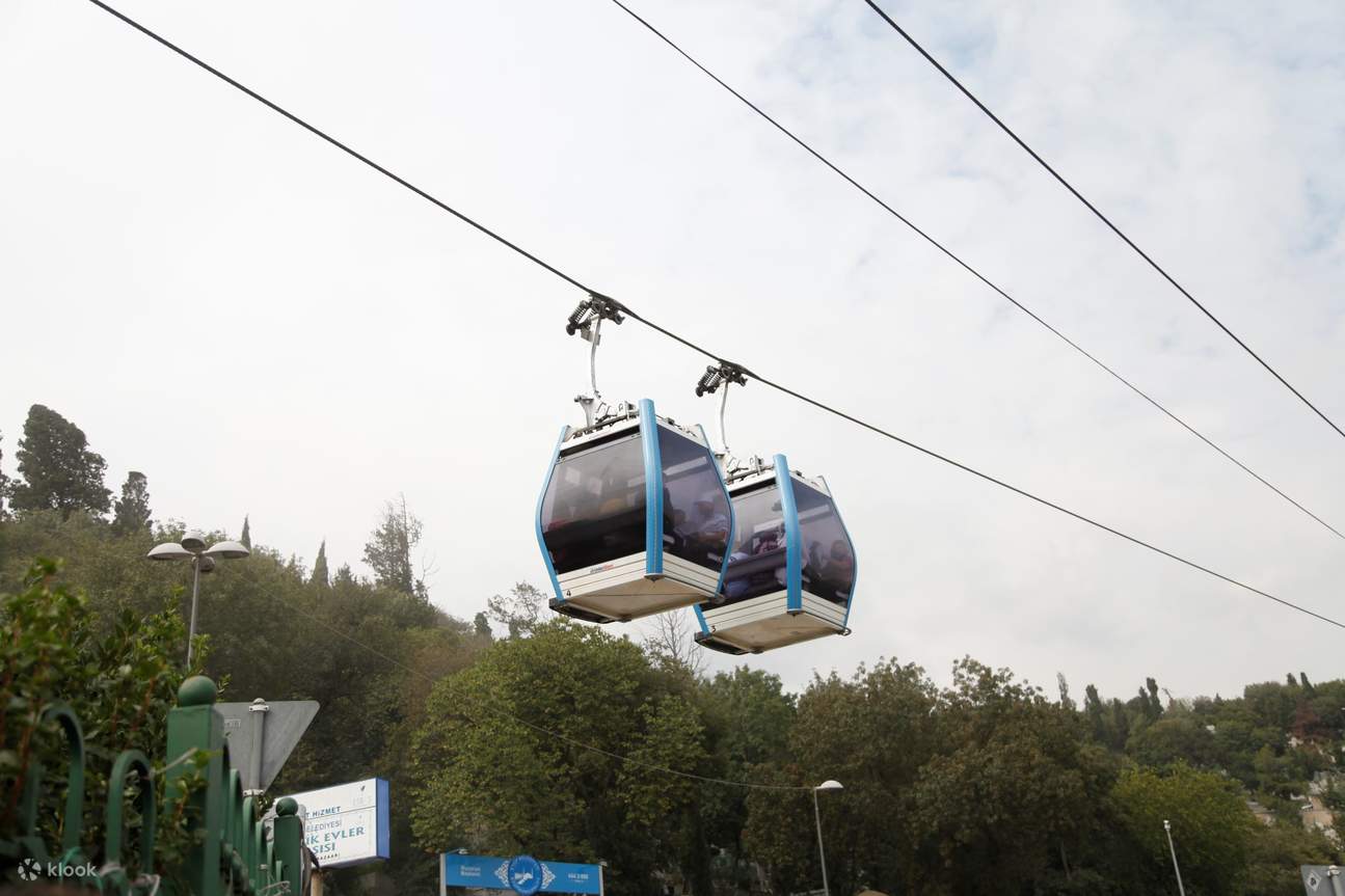 Bosphorus Cruise, Dolmabahce Palace, Spice Bazaar Guided Tour in ...