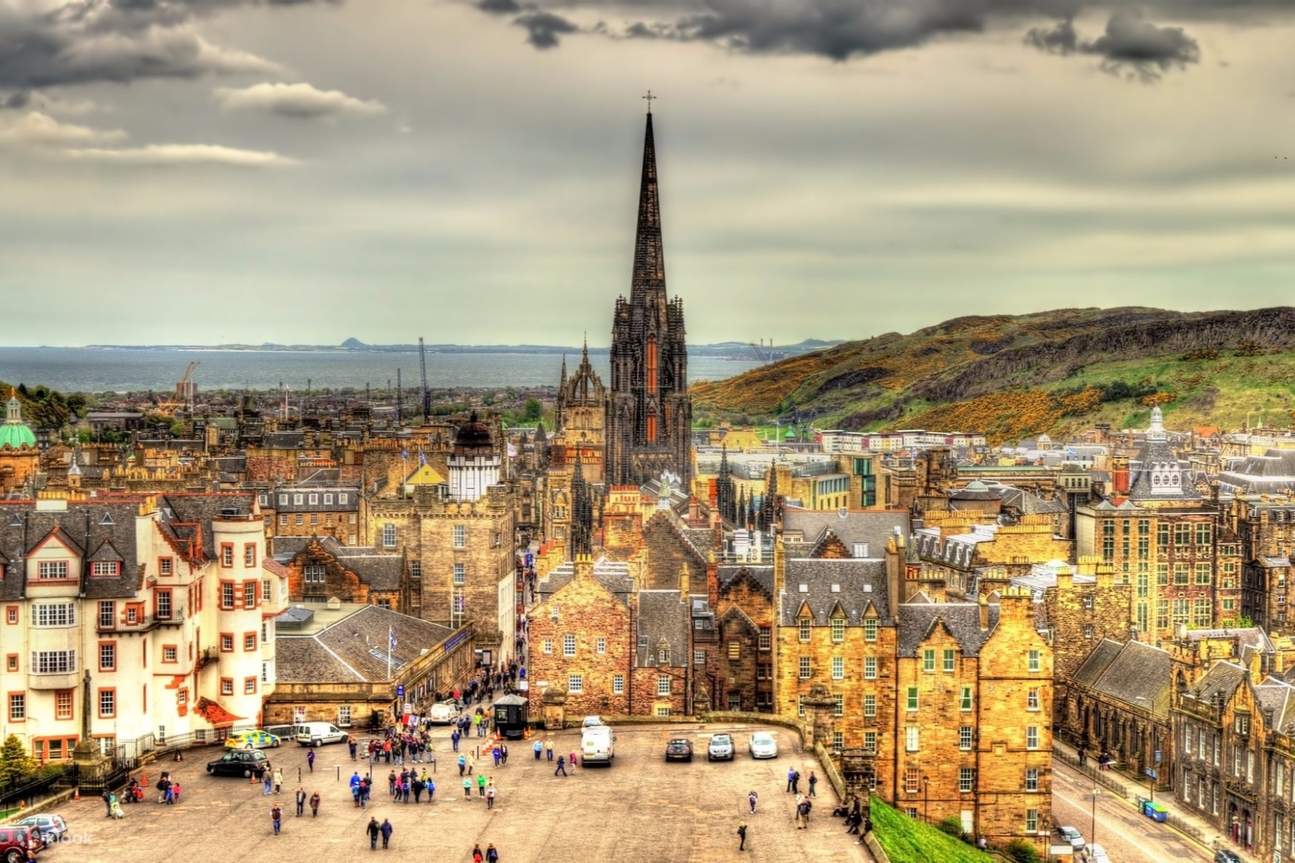 Tur Kereta Edinburgh & Tur Bus Hop-On-Hop-Off Dari London - Klook Indonesia