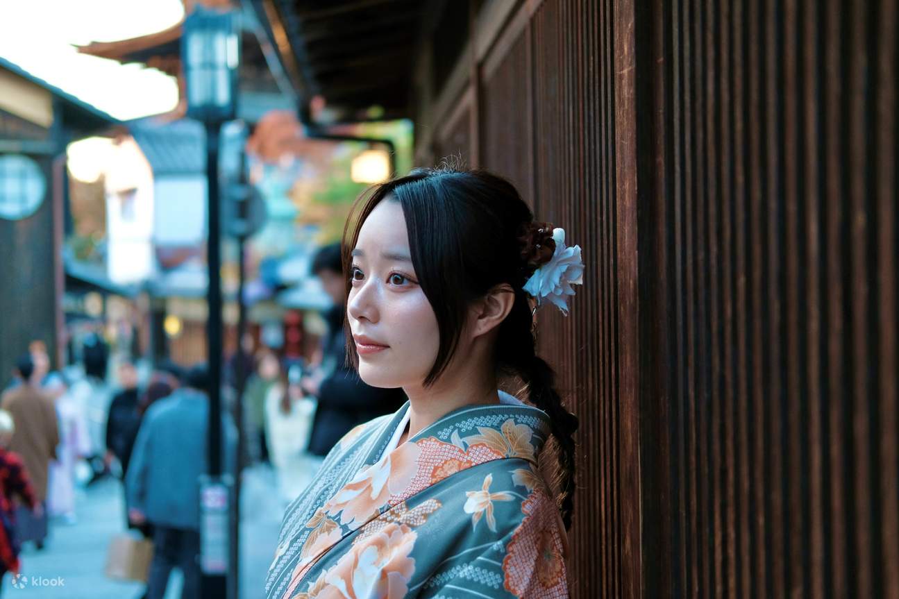 Kyoto Photography Tour (Yasaka Shrine, Yasaka Koshindo, Yasaka Pagoda, Kiyomizu-dera Temple ...
