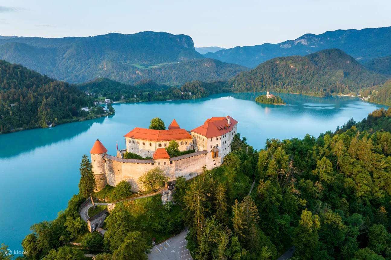 Excursion d'une demi-journée en petit groupe au lac de Bled et au ...