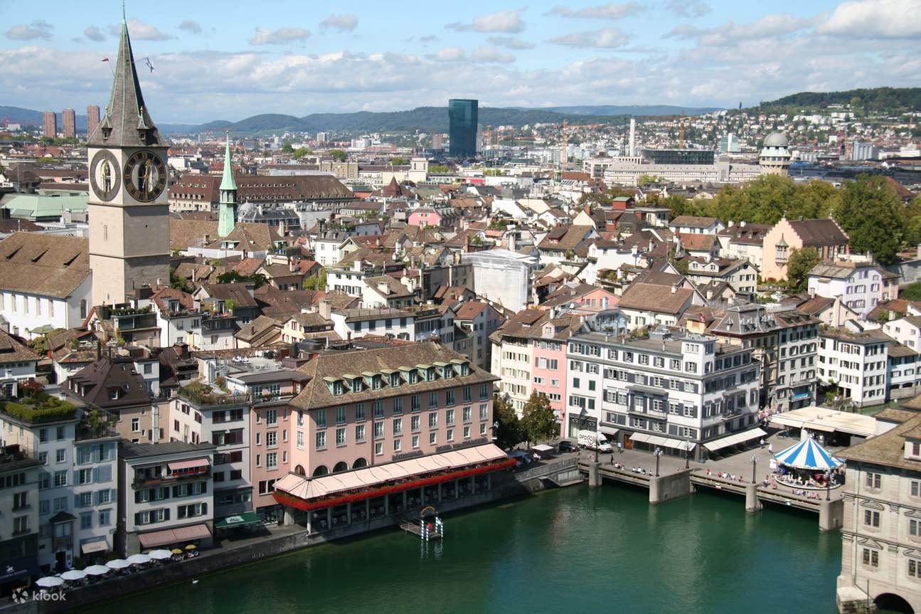 Lawatan Peribadi Berjalan Kaki di Zurich dengan Pemandu Arah Tempatan ...
