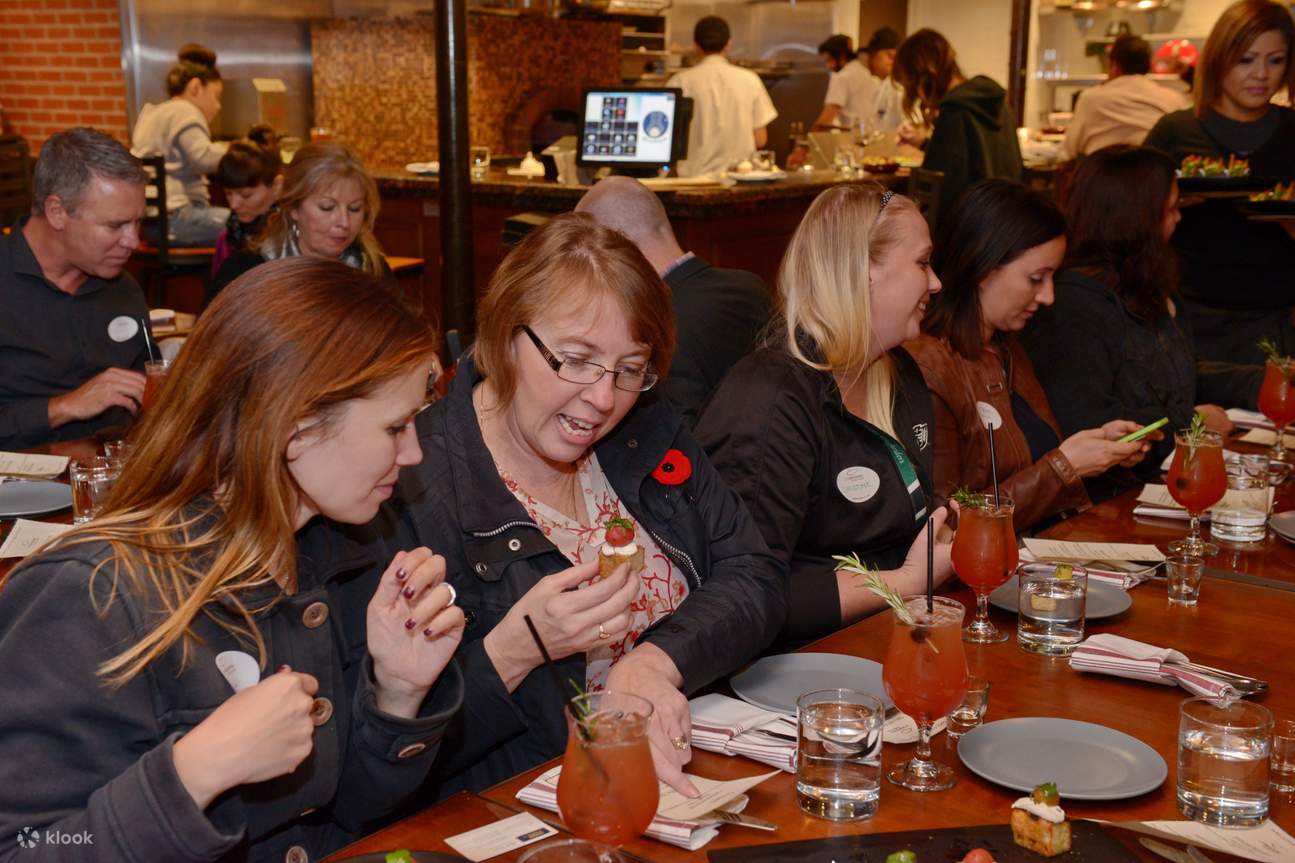 Downtown Las Vegas Lip Smacking Food Tour - Klook