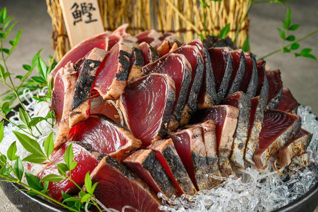 Lelang Tuna Pasar Ikan Toyosu Tokyo dengan Tur Prasmanan Hidangan Laut ...