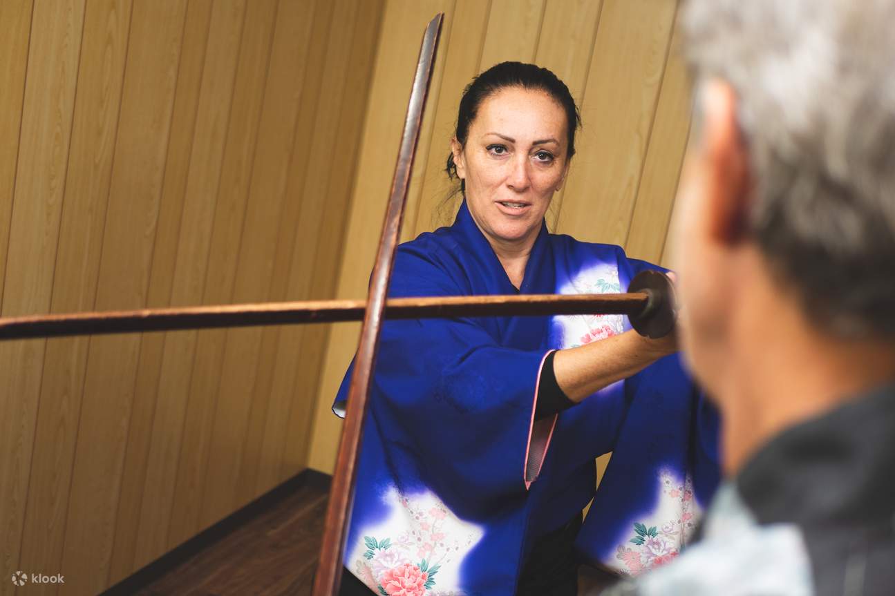 Online reservation for sword fighting and samurai experience - Klook