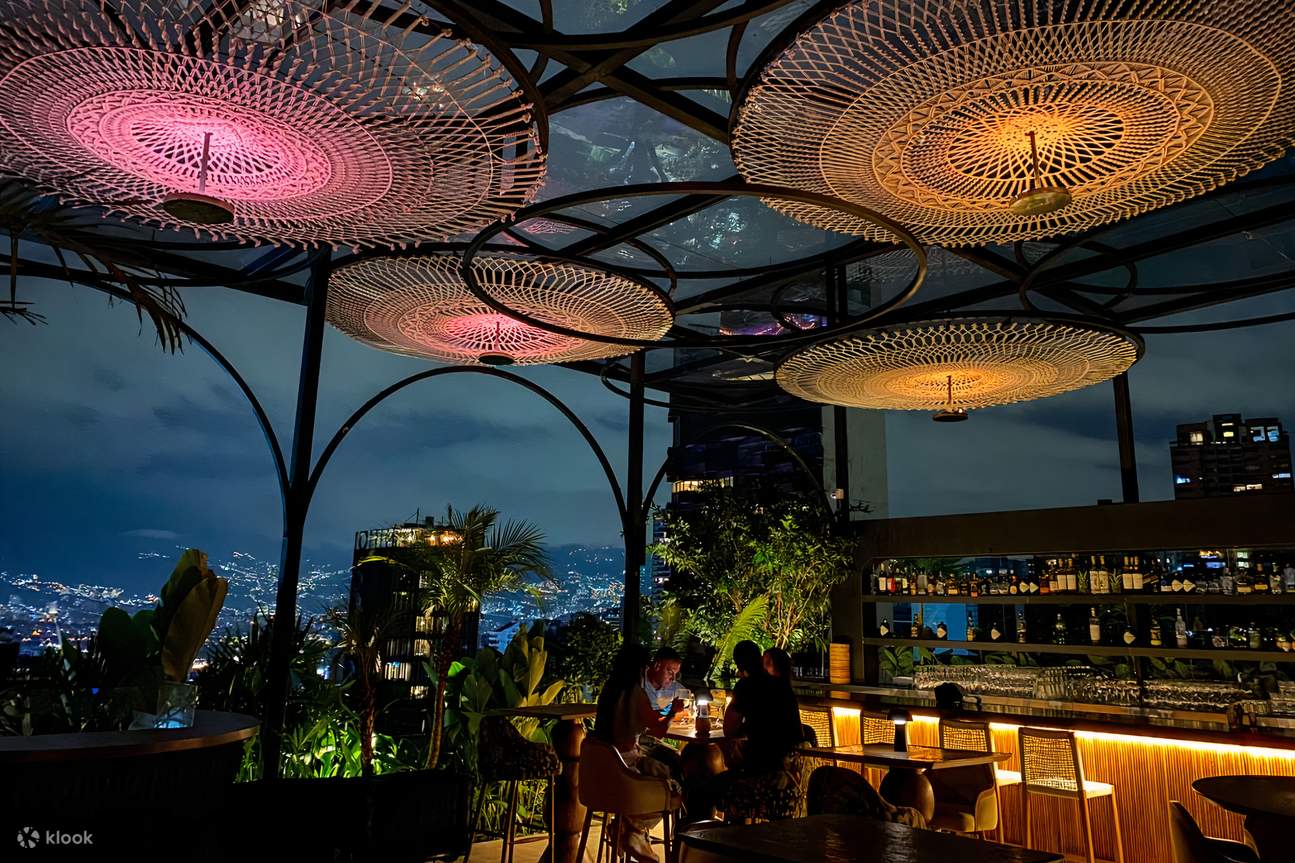 The Ultimate Medellin Nightlife Tour : Rooftops and Clubs - Klook Singapore