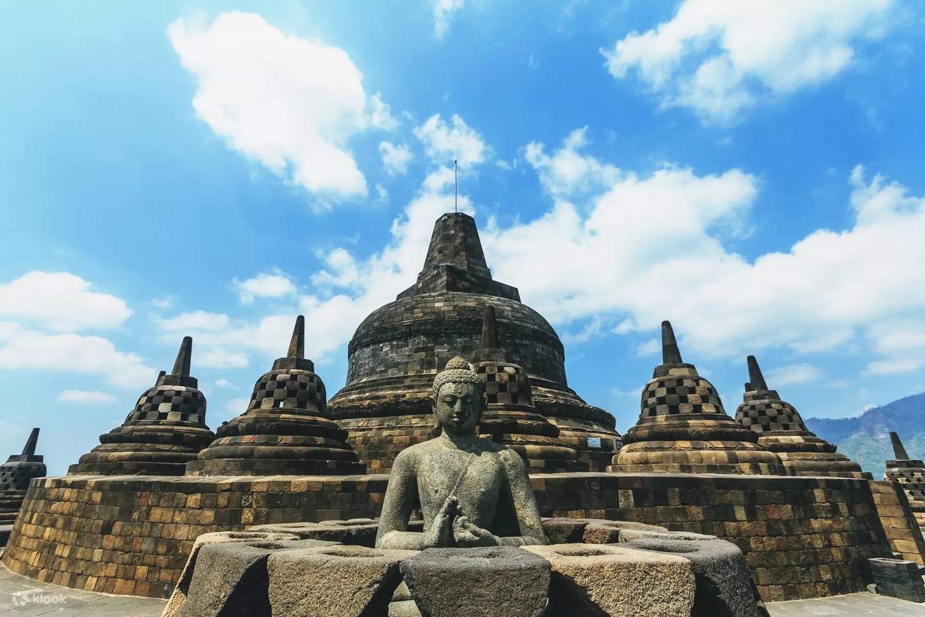 Borobudur Sunset Climb & Prambanan Tour from Yogyakarta - Klook Philippines