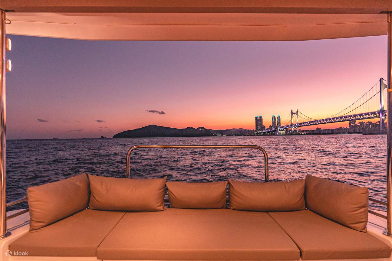 Du thuyền công cộng Bay 101 ở Busan - Klook Việt Nam