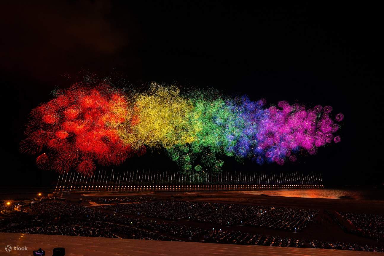 Niigata: Echigo Sea Fireworks "Kashiwazaki Fireworks Festival ...