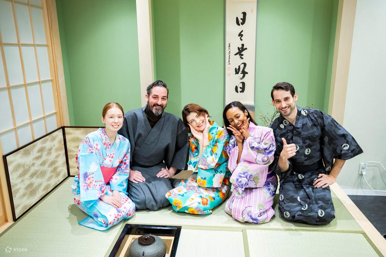 Tokyo: Authentic tea ceremony experience with a tea master in Ginza ...