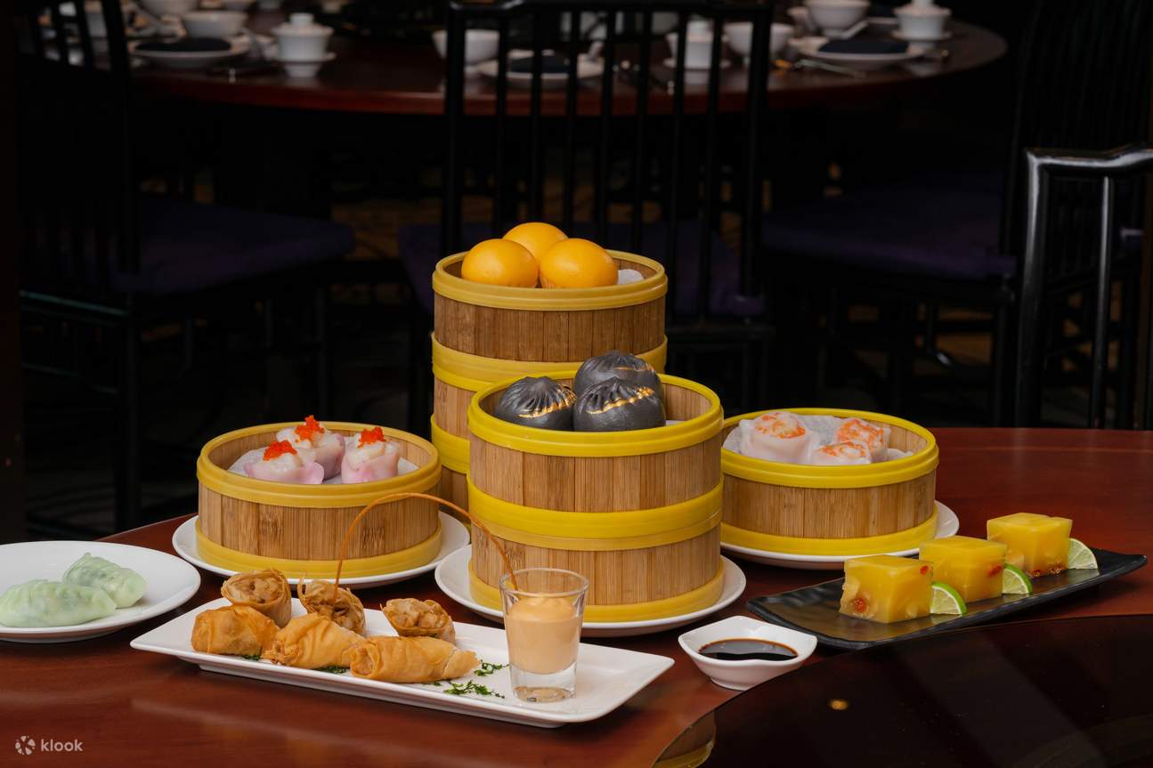 Buffet Tại Renaissance Riverside Sài Gòn (Viet Kitchen) - Klook Việt Nam