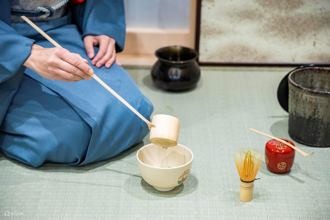 Tokyo: Authentic tea ceremony experience with a tea master in Ginza ...