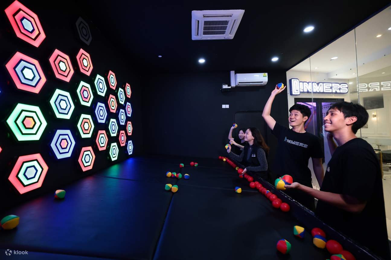 Lava Floor Experience by INMERS Singapore - Klook