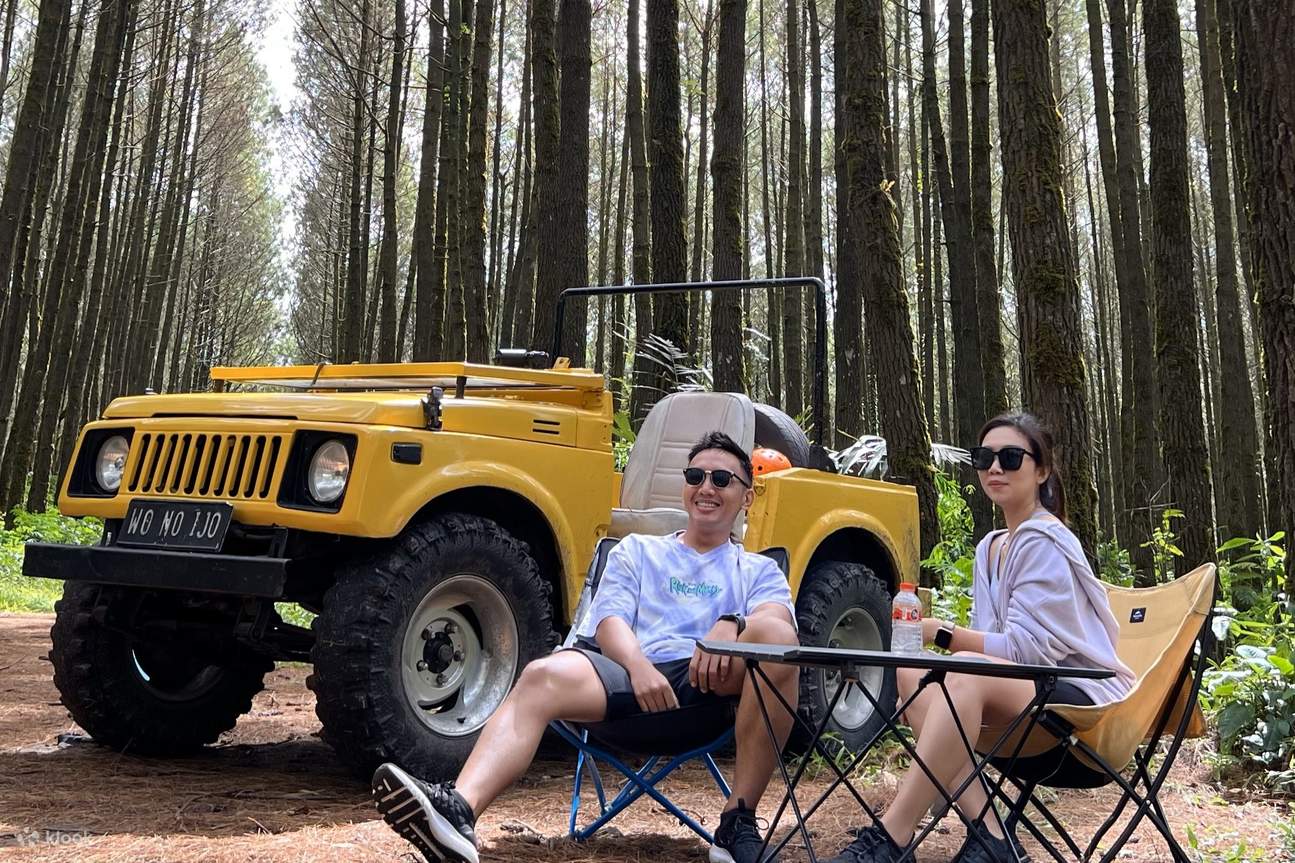 Sunrise Gunung Api Semeru oleh Jeep & Air Terjun Kapas Biru dari Malang ...