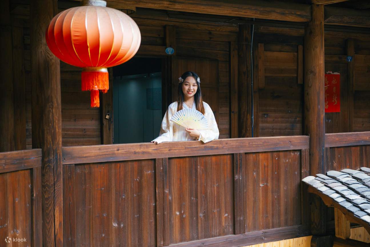 One-Day Tour from Xiamen to Nanjing Tulou, Yunshuiyao + Yongding Gaobei ...