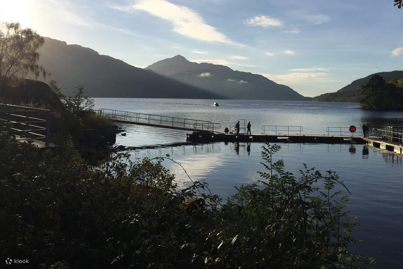 Glenfinnan, Mallaig & Loch Ness Adventure Tour dari Inverness - Klook ...