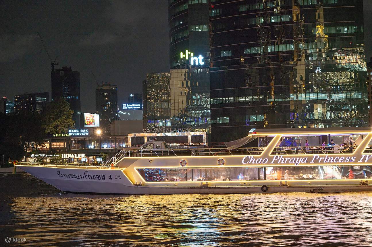 Marché flottant et dîner-croisière Chao Phraya Princess au départ de ...