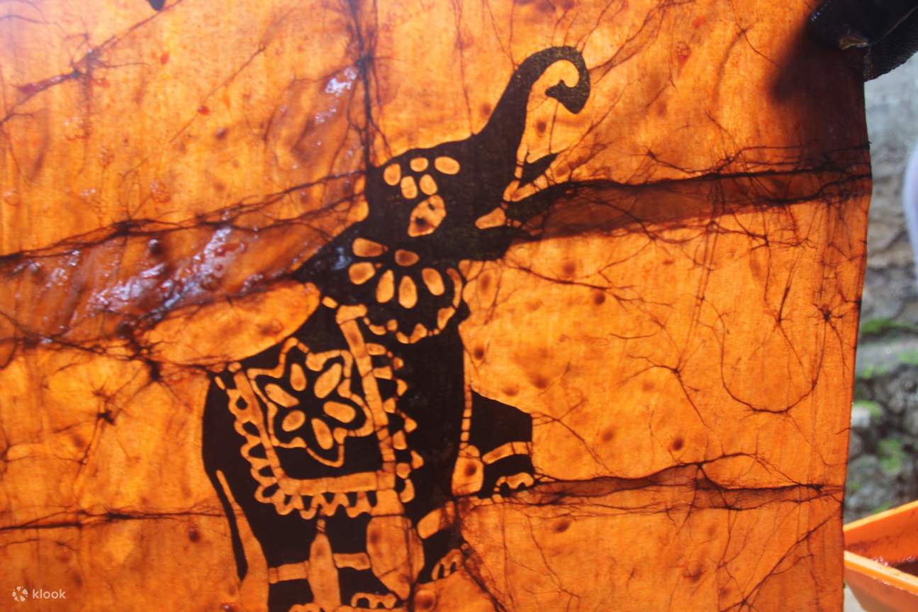 Explore the Art of Batik with Interactive Workshop and Lessons - Klook