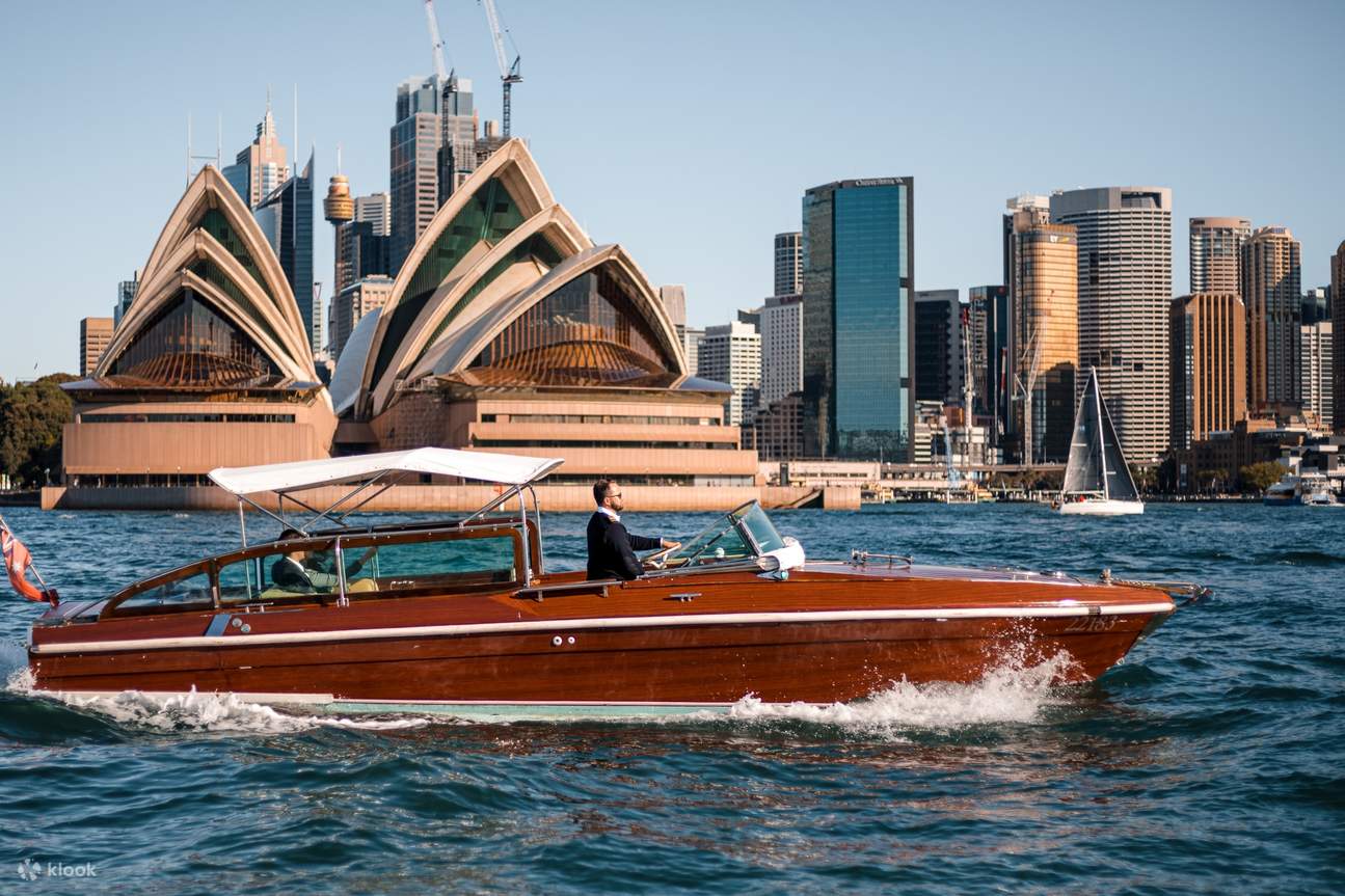 Private Luxury Cruise With Gourmet Picnic Experience in Sydney Harbour ...