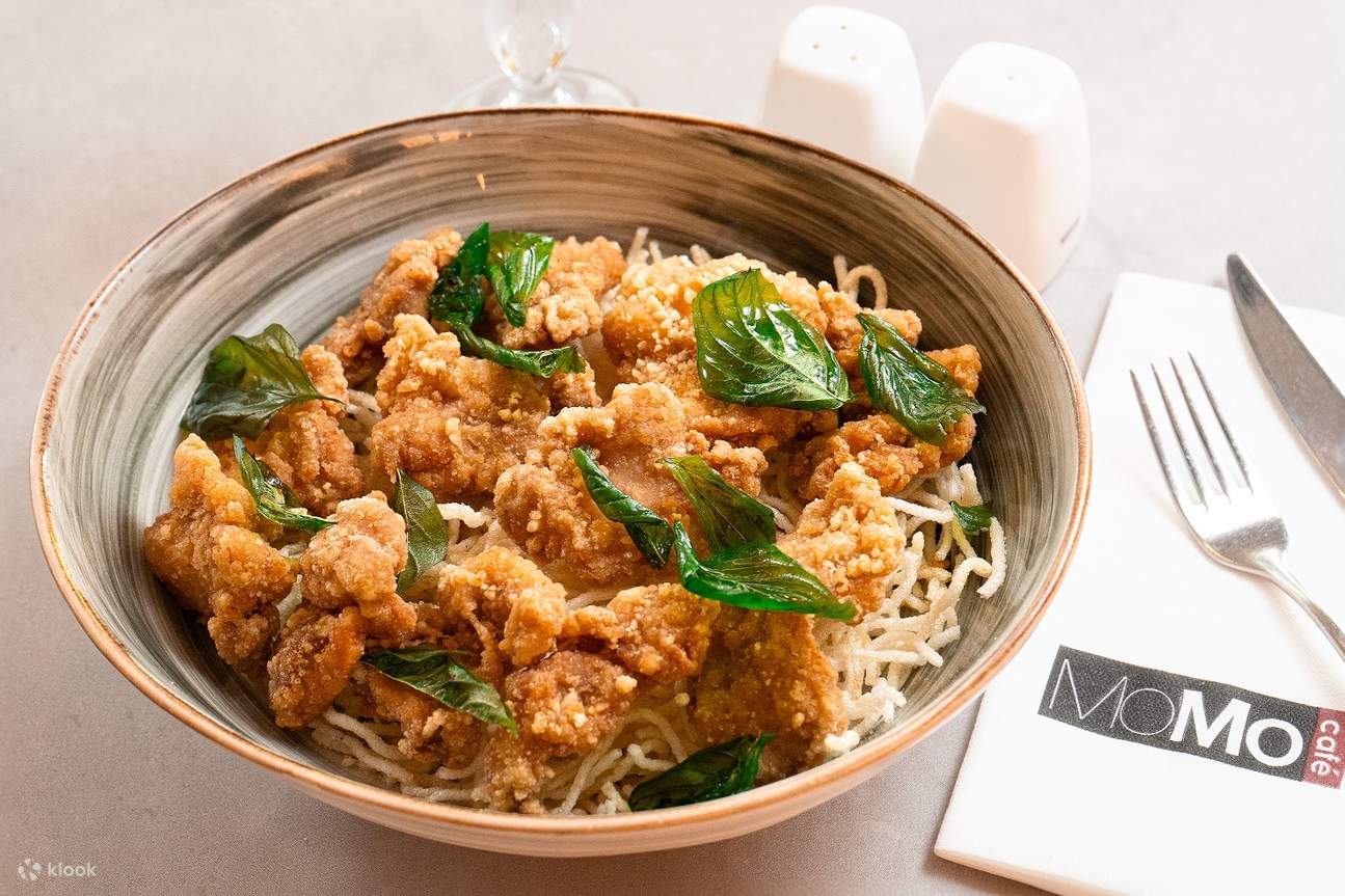 MoMo Cafe Buffet at Courtyard by Marriott Hong Kong in Sai Ying Pun ...