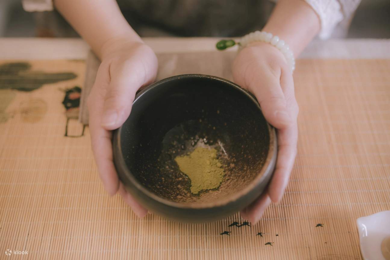 Bestellen Sie Tee und genießen Sie den tausendjährigen ästhetischen ...