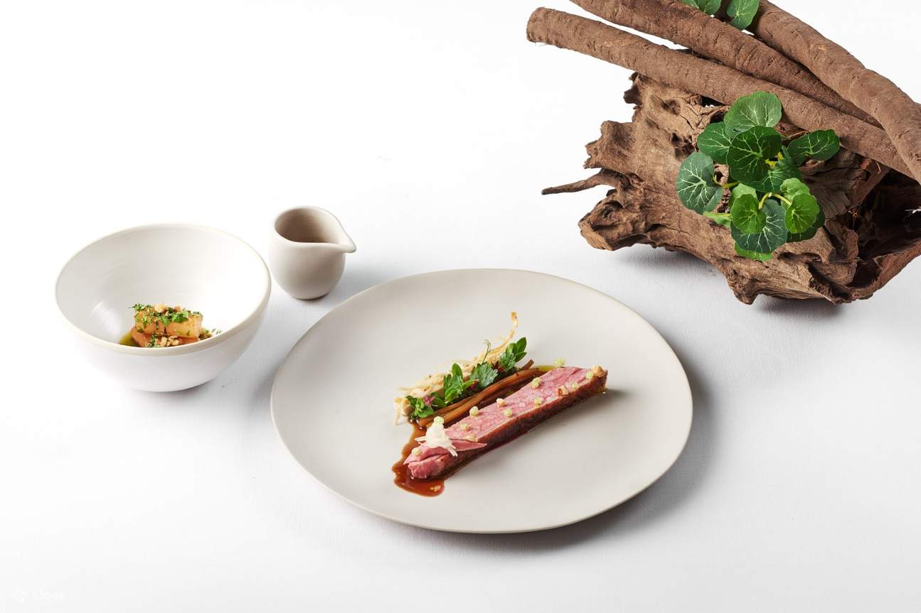 Signature Bangkok (One Michelin Star) - Klook