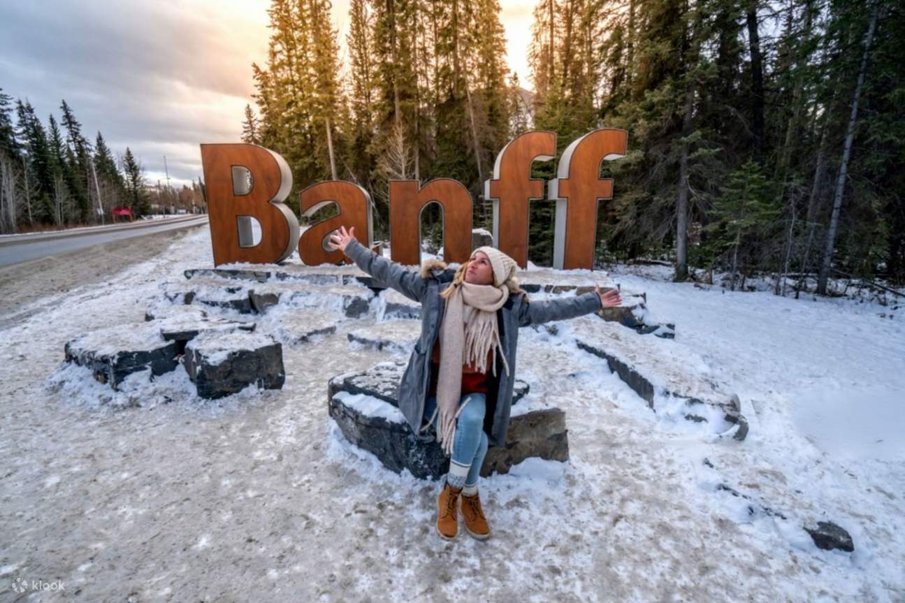 Top 5 Lakes with Banff Town Tour from Calgary, Canmore, or Banff ...