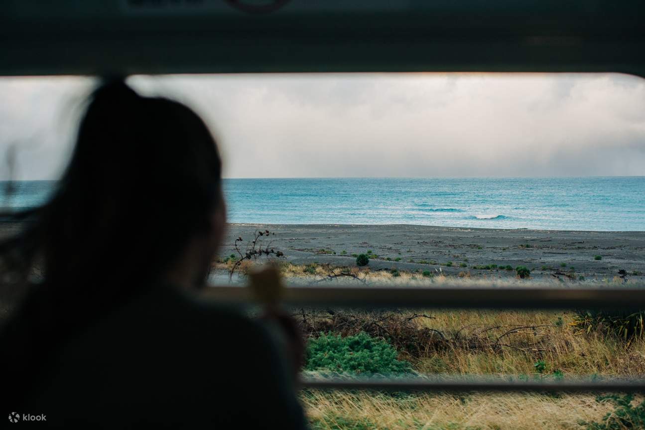 Tiket Kereta Api Pasifik Pantai Antara Christchurch dan Picton, New ...