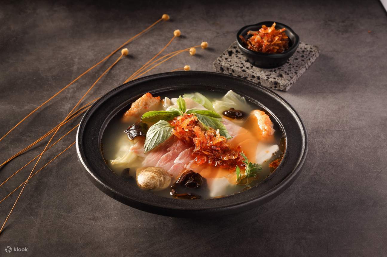 Master Beef Taiwanese Hotpot | Claypot Set | Causeway bay - Klook