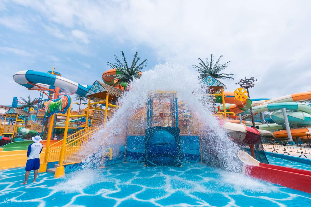 CITIC ทัวร์วันเดียวเที่ยวสวนน้ำ Jinshawan Water World และเมืองโบราณต้าเ ...