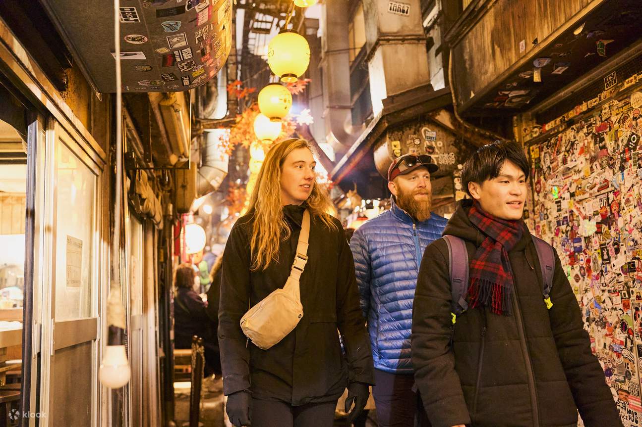 Tokyo: Shinjuku Night Walking Tour & Secret Backstreets - Klook Australia