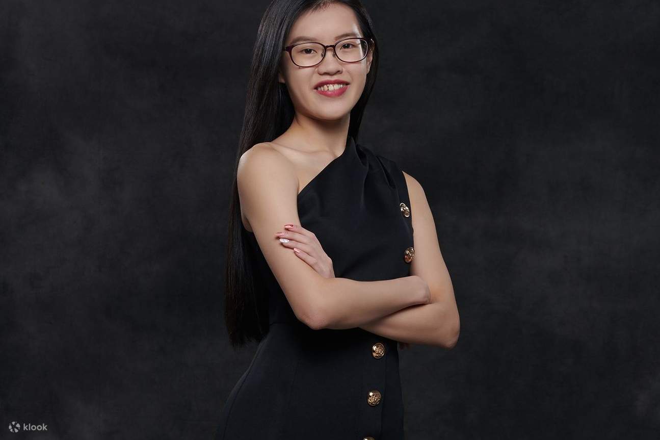 Professional Portrait Photography Experience by Mount Studio - Klook ...