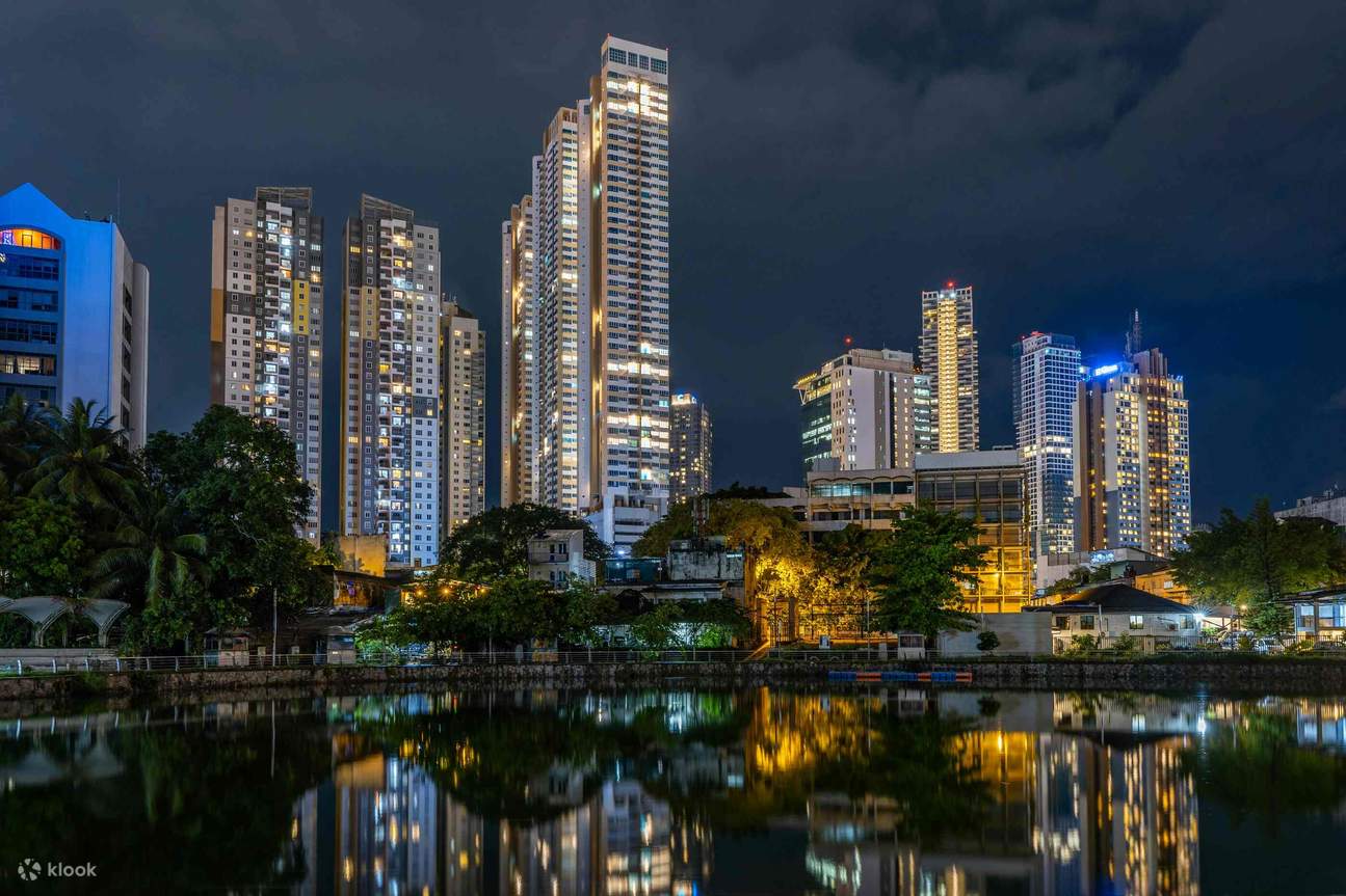 Colombo Dolphin Watching Tour on a Luxury Cruise & City tour - Klook