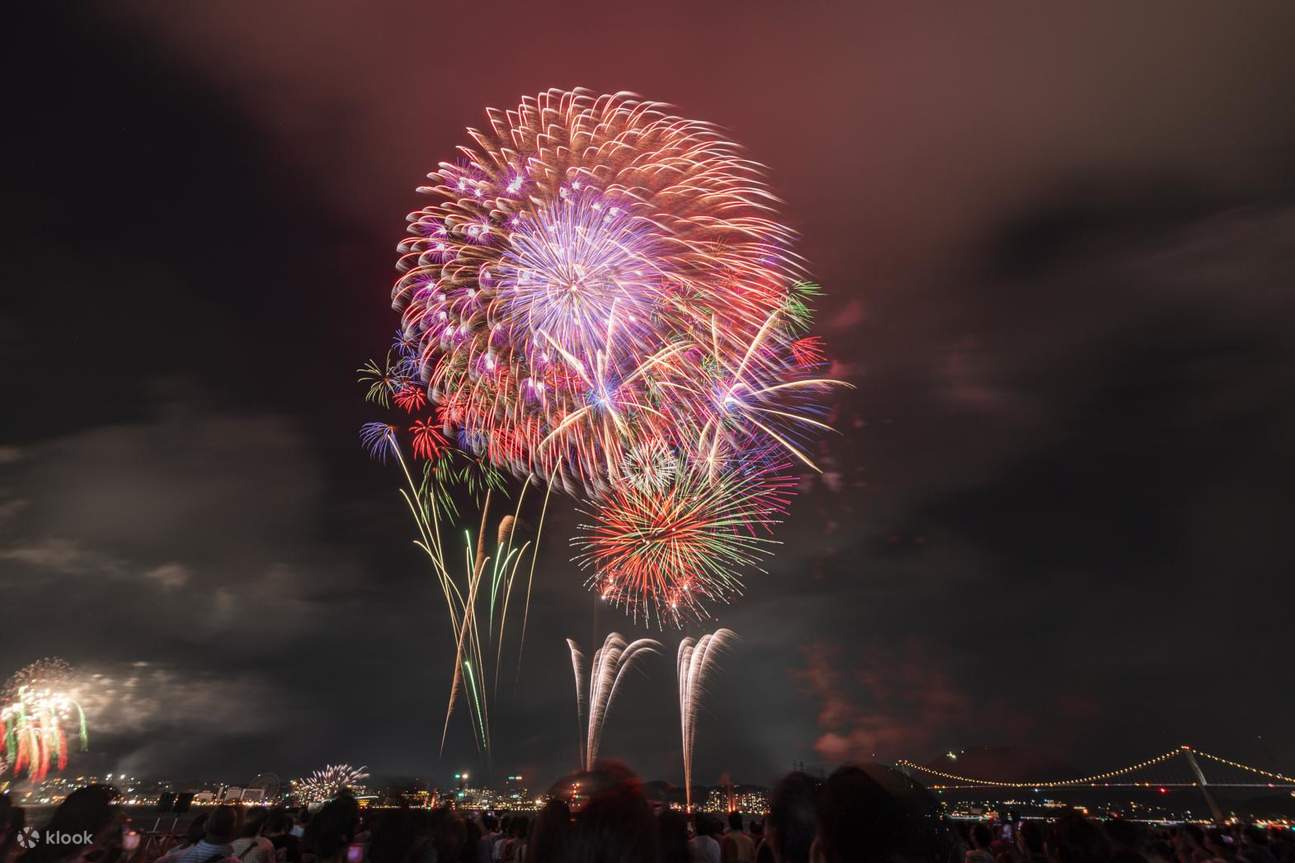 Fukuoka｜One-day tour to Kyushu Mojiko Fireworks Festival - Klook Australia