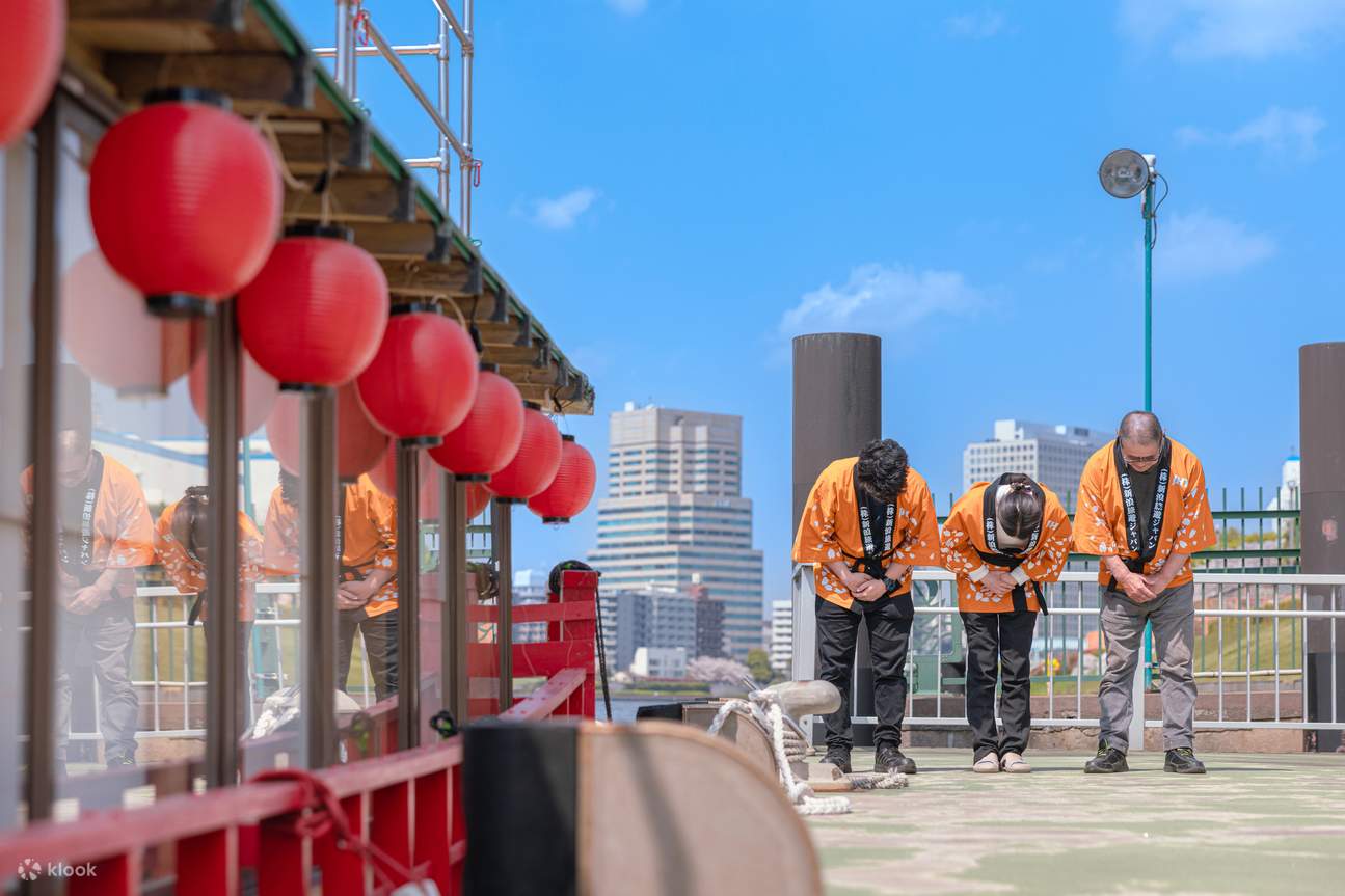 Tokyo | Yakatabune Night Cruise Tokyo Bay Experience (Including ...