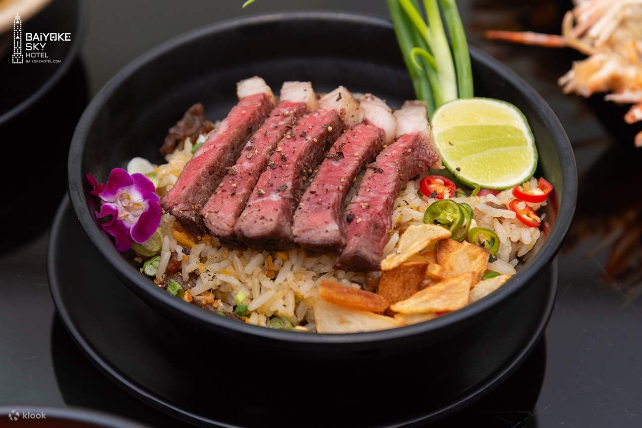 Baiyoke Sky Hotel 79th Floor Stella Palace Chinese Buffet with ...