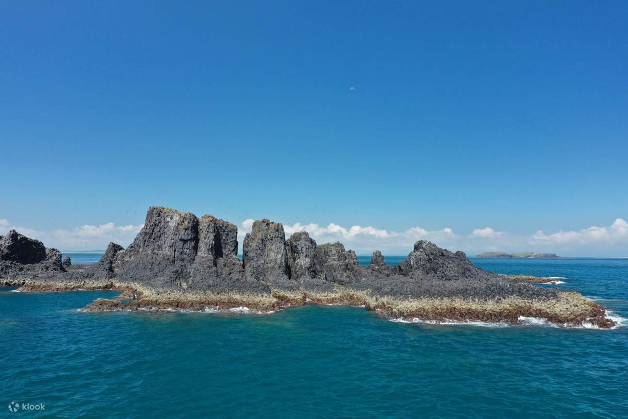 Penghu Island Hopping: One-day Tour of Uninhabited Island in the East ...