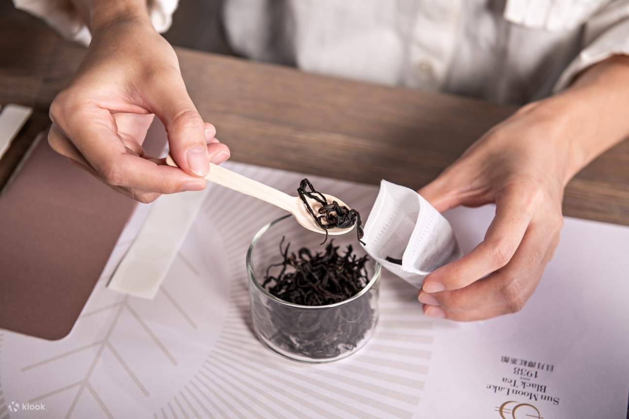 Nantou｜Sun Moon Lake Teahouse｜Handgemachte schwarze Teebeutel ...