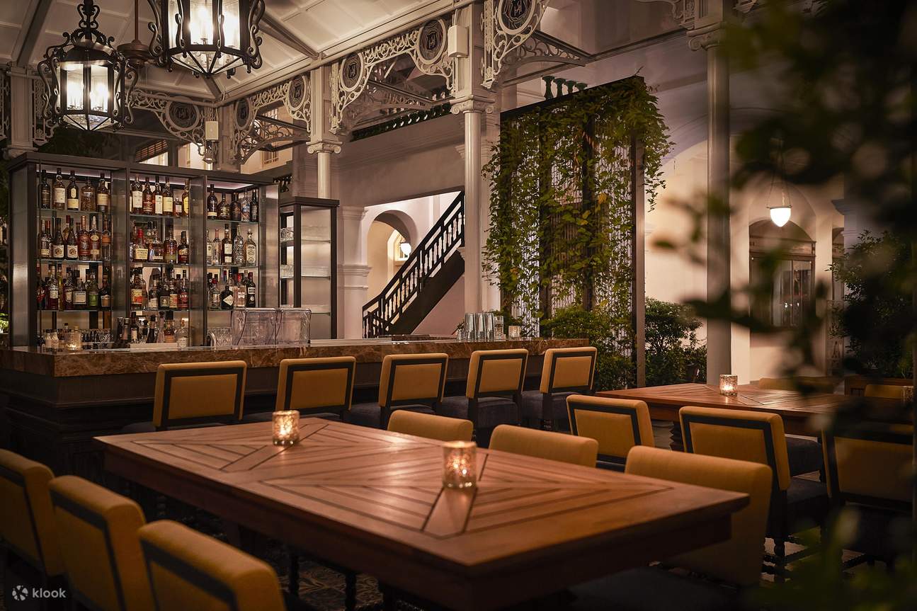 Raffles Courtyard at Raffles Hotel - Klook Singapore