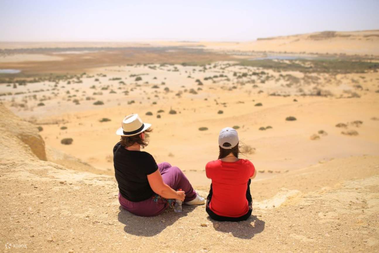 4x4 Desert Safari and Magic Lake Tour from Cairo - Klook United States