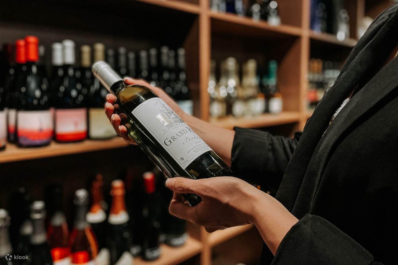 Pinewood Wine - 1-HR WINE TASTING TOUR｜Hung Hom - Klook