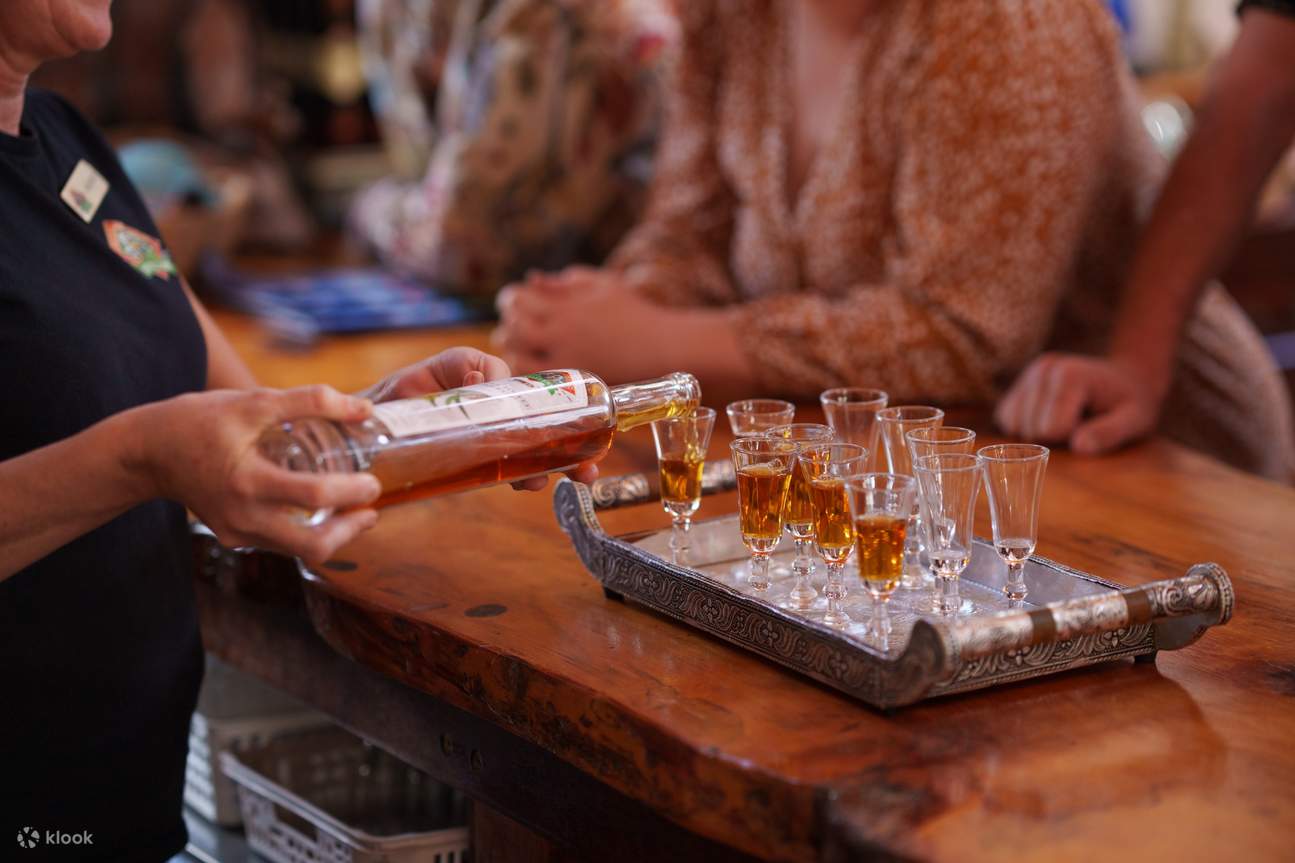 Lawatan Merasai Wain di Gunung Tamborine dari Gold Coast - Klook ...