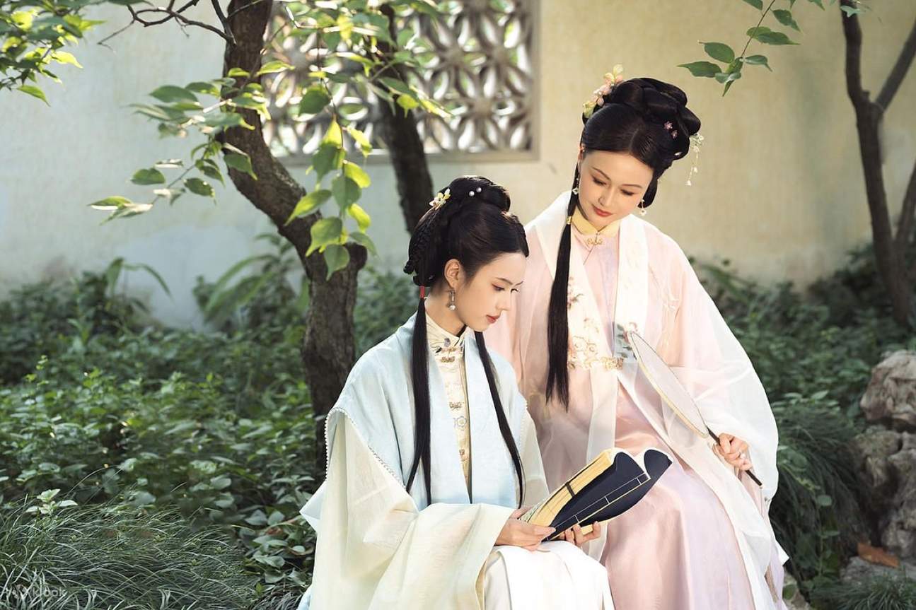 Shanghai Zhujiajiao Hanfu Photography Experience (Hanfu rental ...