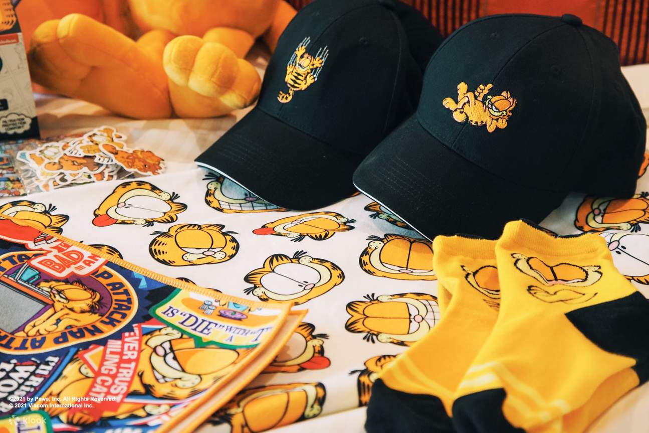 Exclusive Garfield Take Home Merchandise Staycation at Carlton Hotel ...
