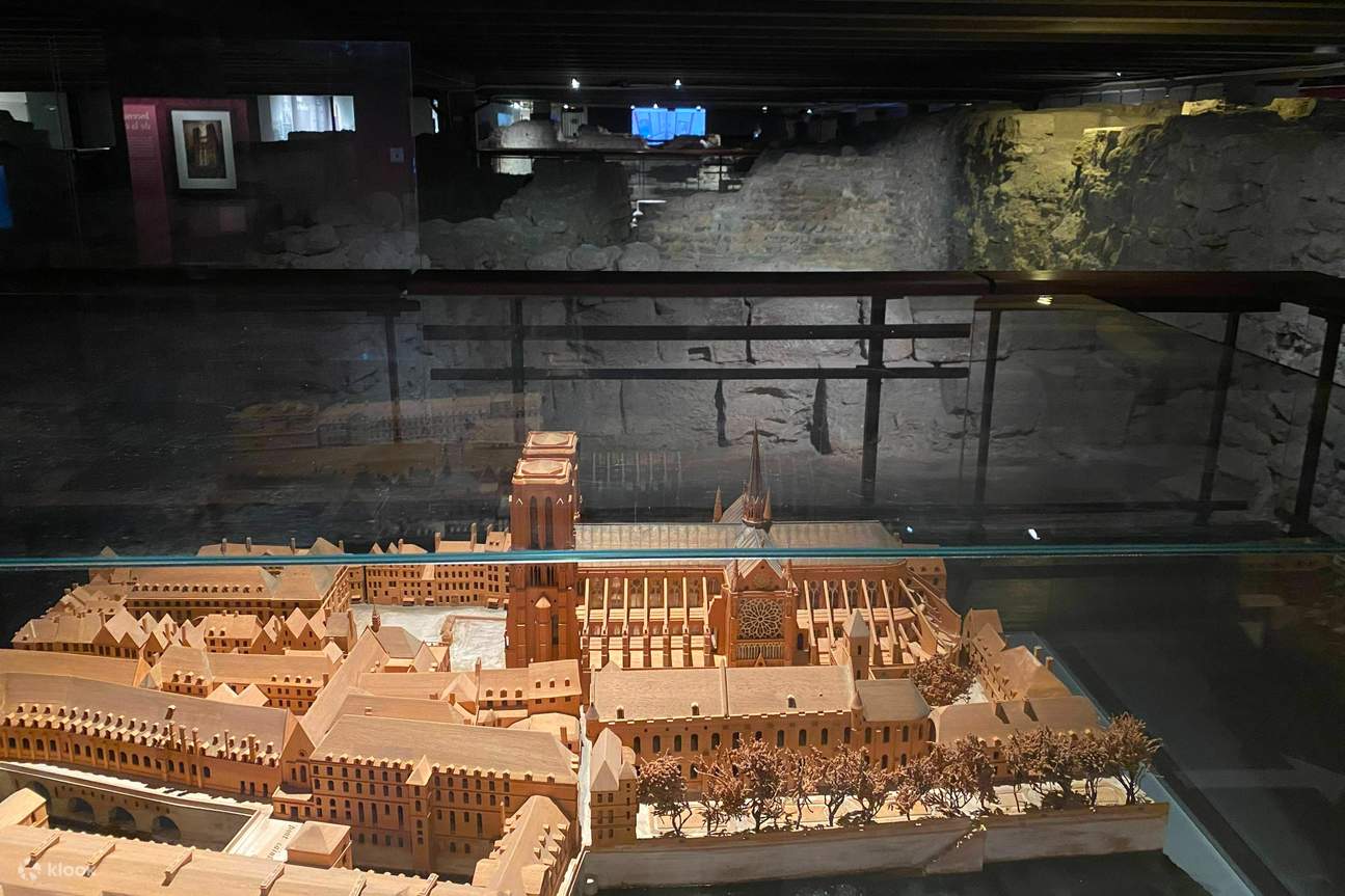 Tour guidato di Parigi in un giorno - Klook Stati Uniti