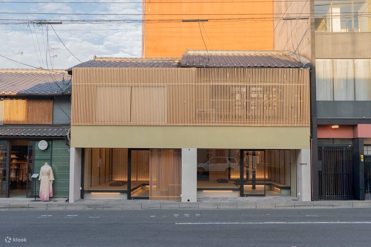 Kyoto : calligraphy experience - Klook