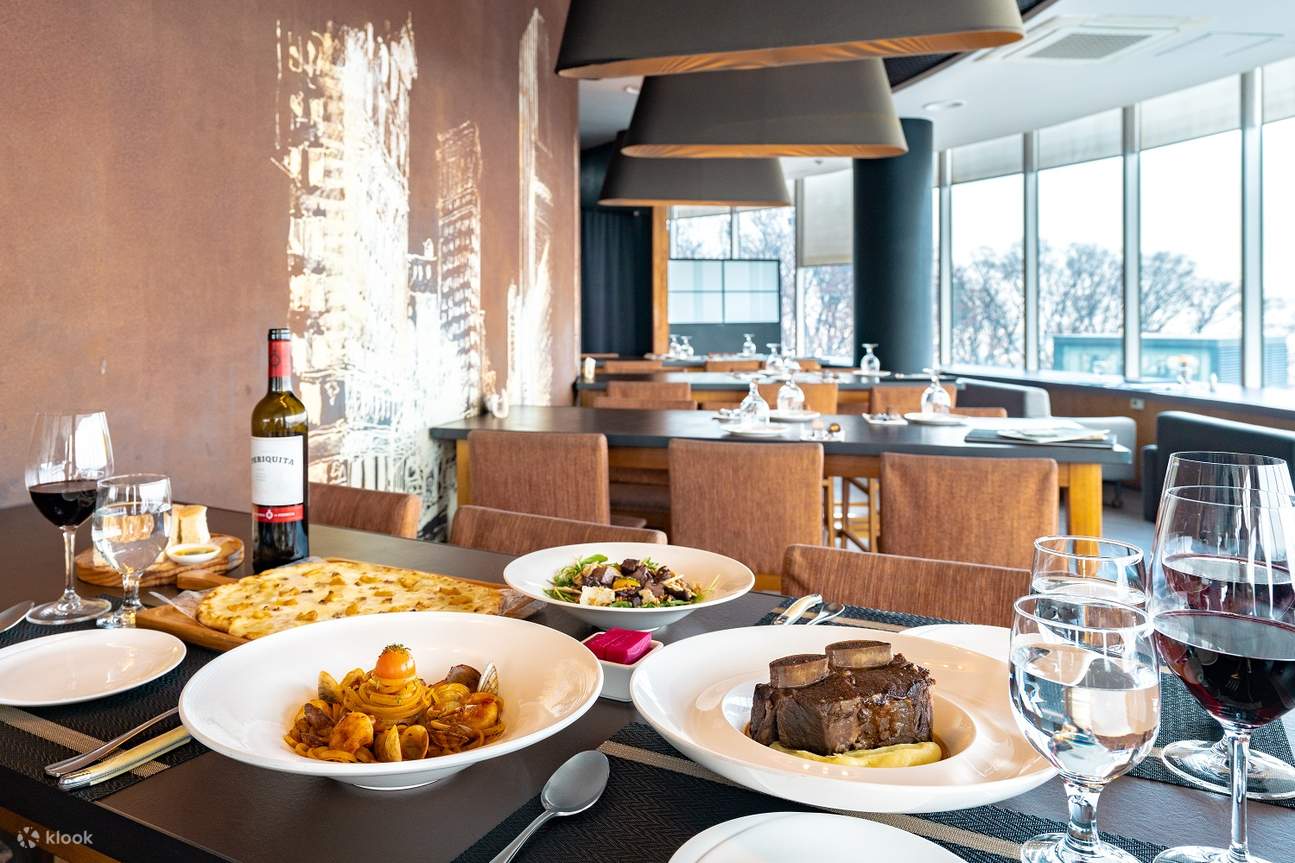 THE PLACE Dining Restaurant - Klook Singapore