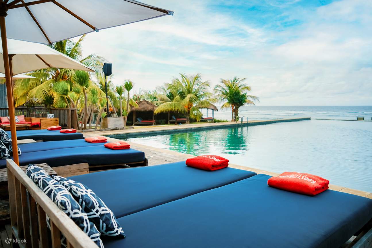 Day Pass at Roosterfish Beach Club Bali - Klook