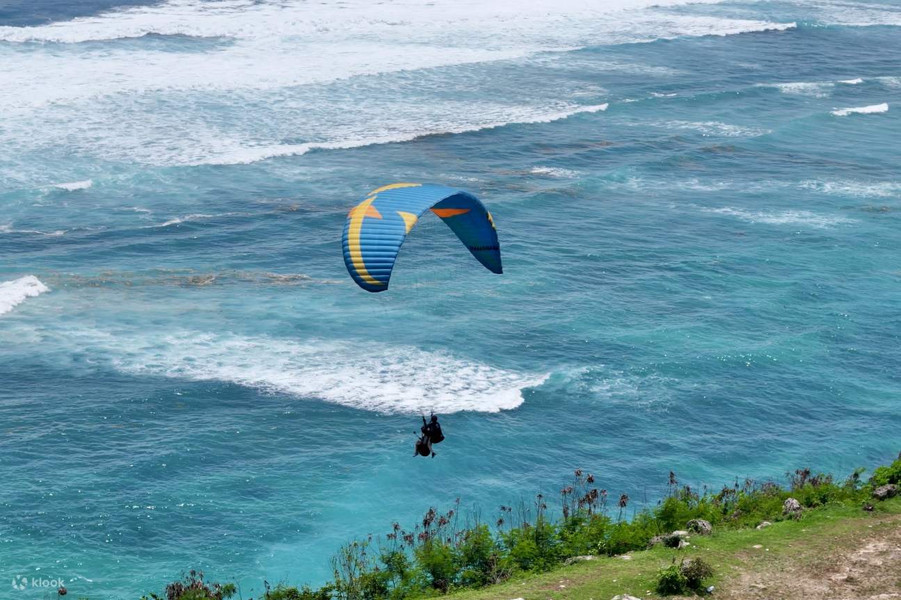 Uluwatu Cliffside Oceanview Paragliding Experience - Klook